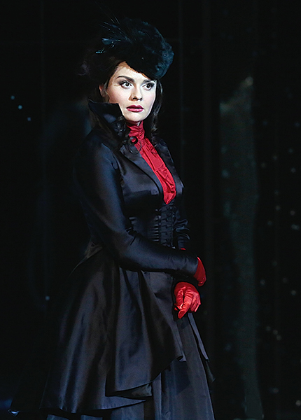 artists - singers - soprano - Maria Lobanova